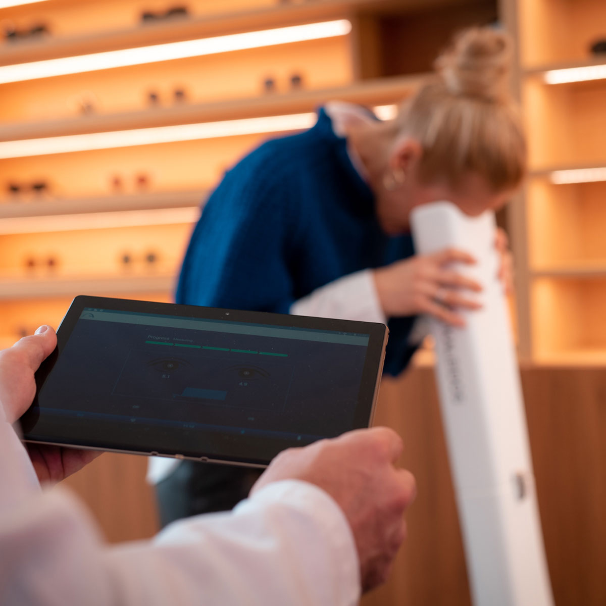 Adaptica KALEIDOS Binocular Visual Analyser | US Ophthalmic